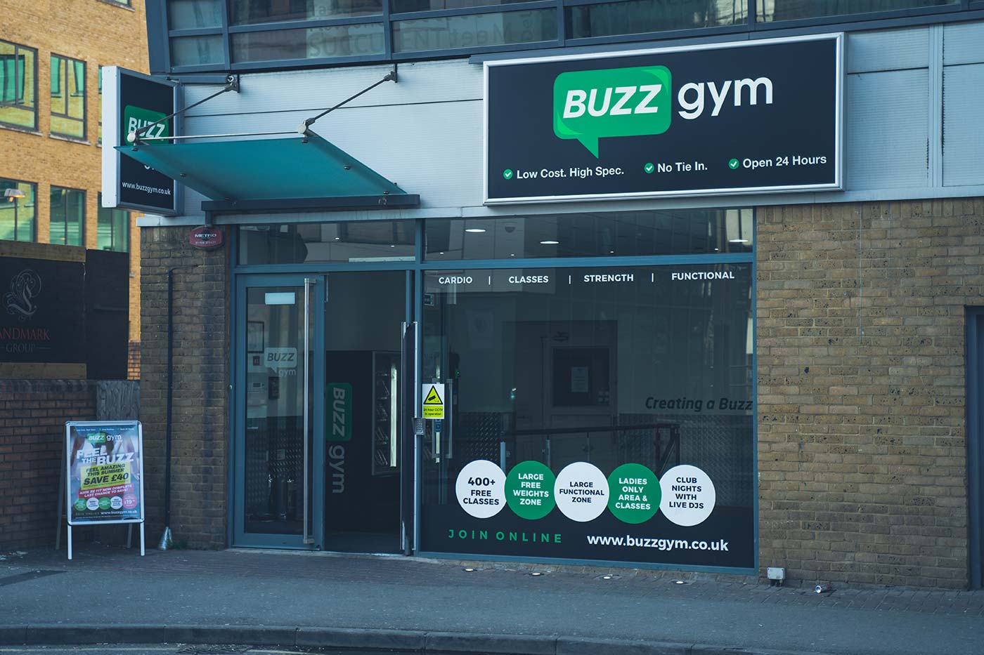 Gallery - Buzz Gym